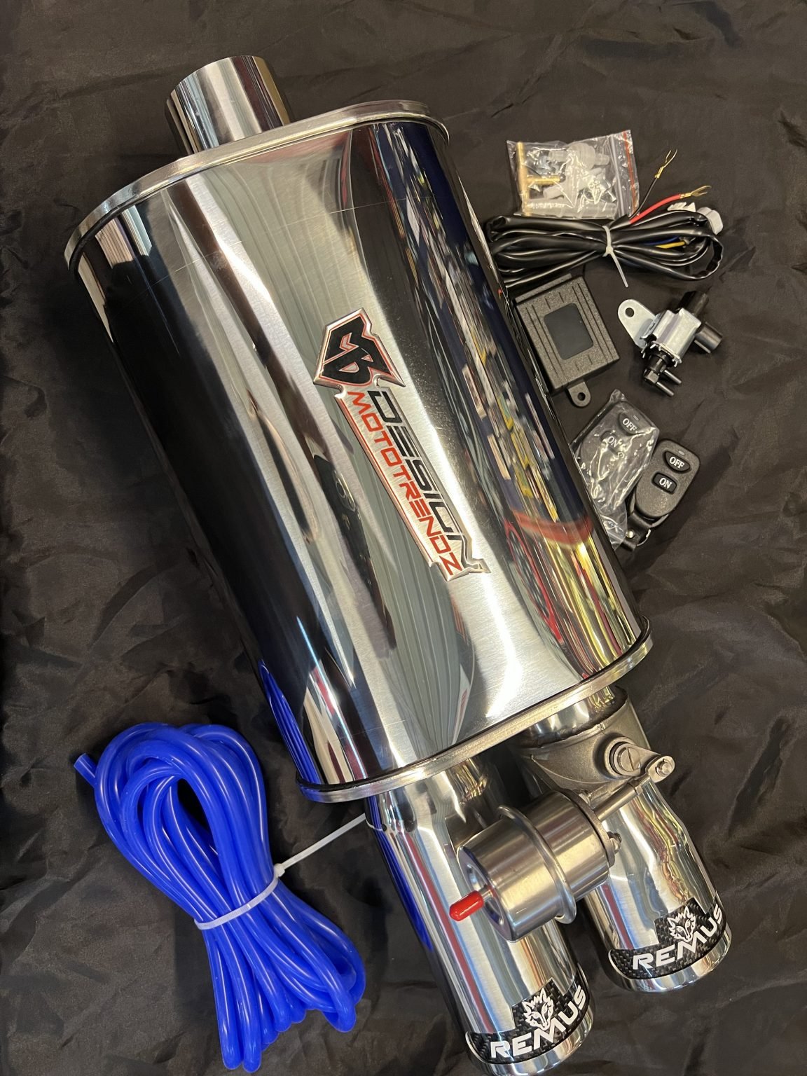 Dual tip premium valvetronic exhaust - MB MotoTrendz
